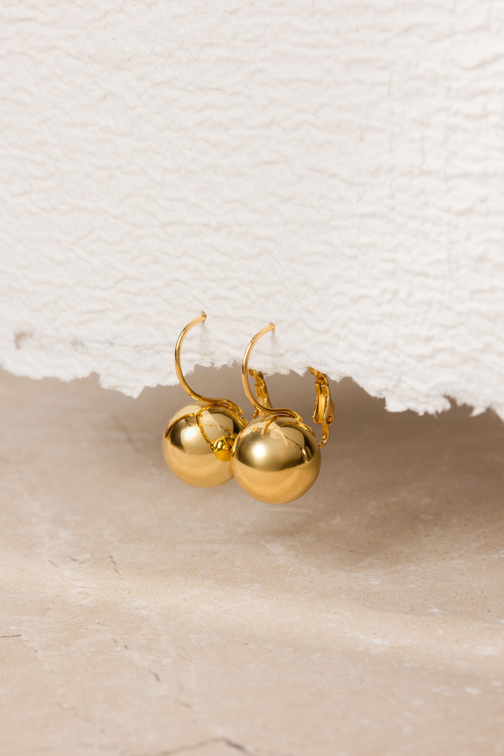 Pollica Gold-Plated 14mm Sphere Earrings - JO L'ACQUA